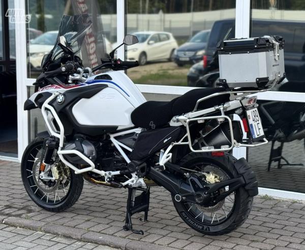 Balts BMW R 1250GS 2022 Radviliškis, ar dzinēja tilpumu 1.25 L un nobraukumu 22 tūkst. km par 17250 €, foto 9 vietnē AUTOMOTO.COM.LV
