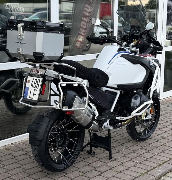 Balts BMW R 1250GS 2022 Radviliškis, ar dzinēja tilpumu 1.25 L un nobraukumu 22 tūkst. km par 17250 €, foto 10 vietnē AUTOMOTO.COM.LV