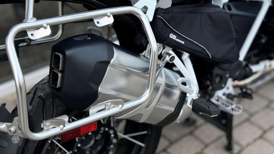 White BMW R 1250GS 2022 in Radviliskis, with an engine capacity of 1.25 L and mileage of 22 thousand km for 17250 €, photo 15 on AUTOMOTO.COM.LV