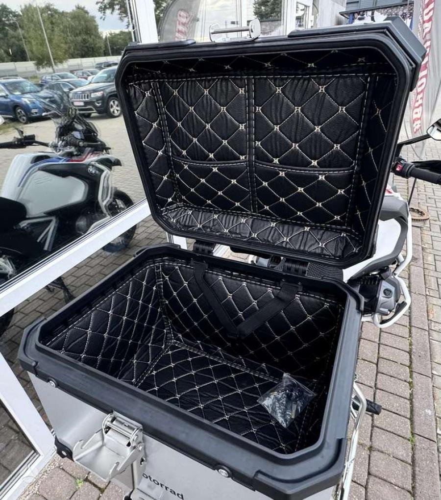White BMW R 1250GS 2022 in Radviliskis, with an engine capacity of 1.25 L and mileage of 22 thousand km for 17250 €, photo 31 on AUTOMOTO.COM.LV