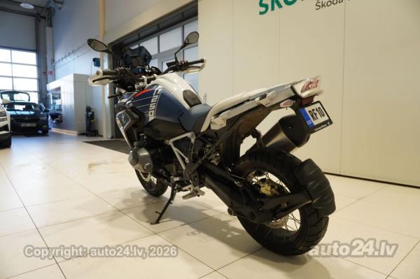 Белый БМВ R 1250GS 2023 в Таллин, объемом двигателя 1.25 л и пробегом 28 тыс. км за 19900 €, фото 2 на AUTOMOTO.COM.LV