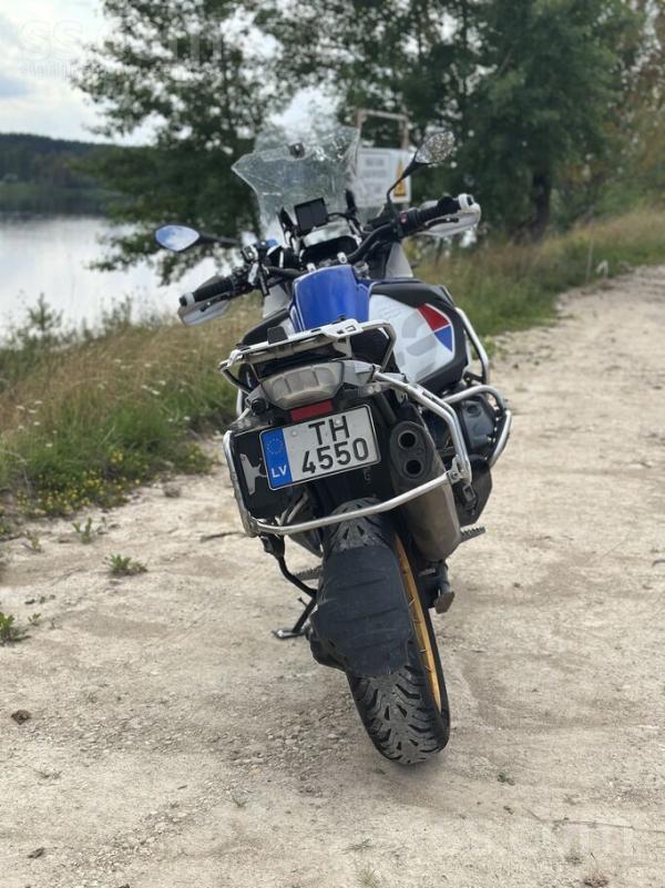 BMW R 1250GSA 2020 in Riga, with an engine capacity of 1.25 L and mileage of 0 thousand km for 13999 €, photo 3 on AUTOMOTO.COM.LV