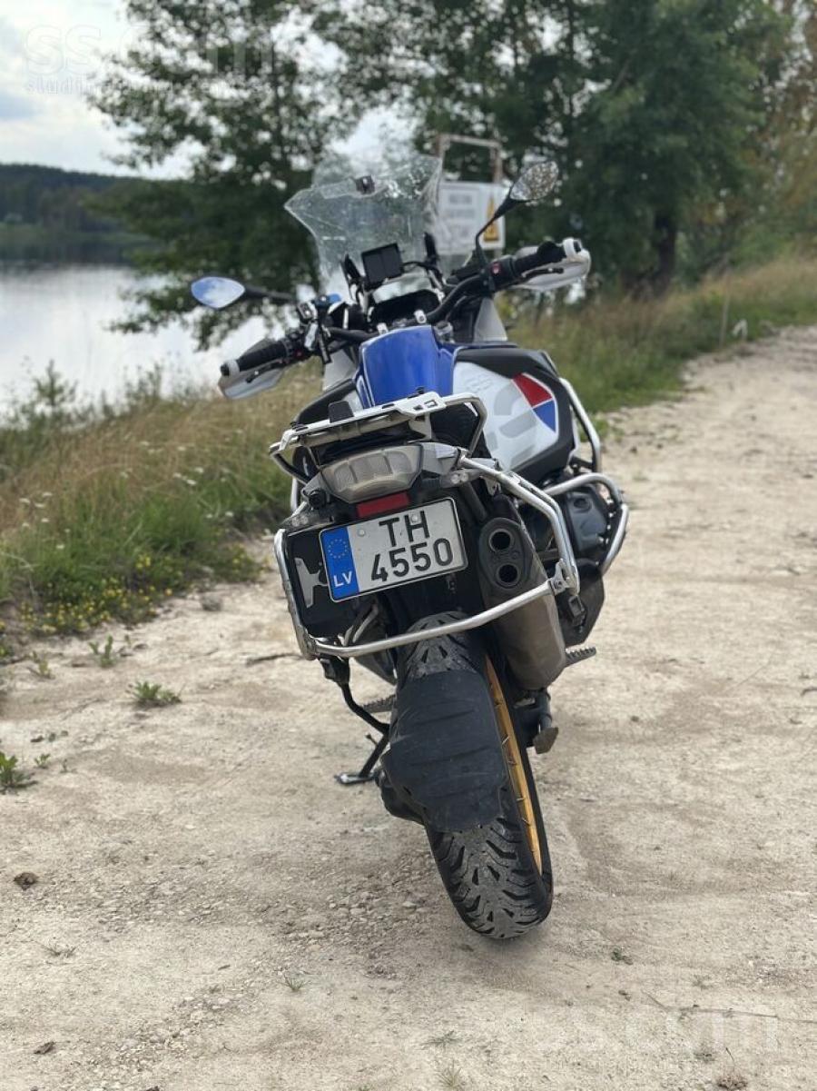 BMW R 1250GSA 2020 in Riga, with an engine capacity of 1.25 L and mileage of 0 thousand km for 13999 €, photo 4 on AUTOMOTO.COM.LV