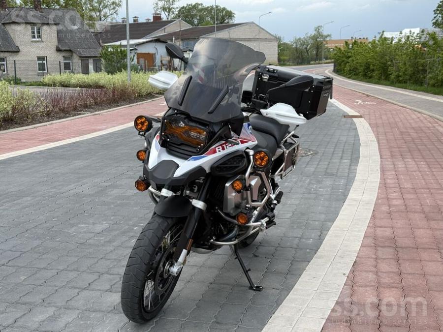 BMW R 1250GSA 2021 Jelgava, ar dzinēja tilpumu 1.25 L un nobraukumu 0 tūkst. km par 17200 €, foto 4 vietnē AUTOMOTO.COM.LV