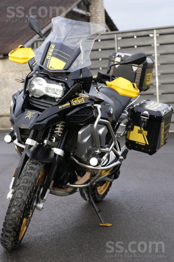 BMW R 1250GSA 2022 in Ludza, with an engine capacity of 1.25 L and mileage of 0 thousand km for 22822 €, photo 3 on AUTOMOTO.COM.LV
