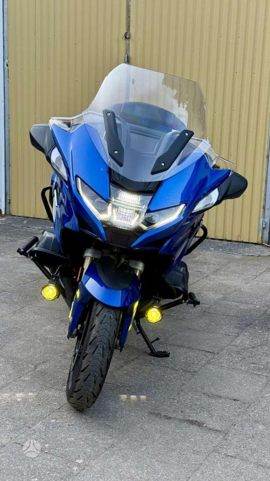 Синий БМВ R 1250RT 2021 в Паланга, объемом двигателя 1.25 л и пробегом 14 тыс. км за 19800 €, фото 1 на AUTOMOTO.COM.LV