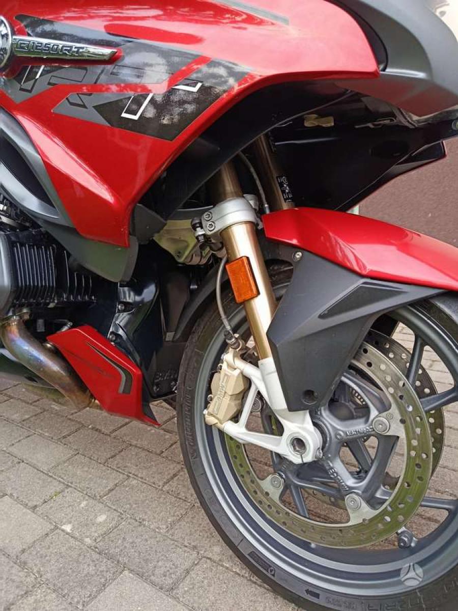 Red BMW R 1250RT 2019 in Siauliai, with an engine capacity of 1.25 L and mileage of 70 thousand km for 9999 €, photo 9 on AUTOMOTO.COM.LV