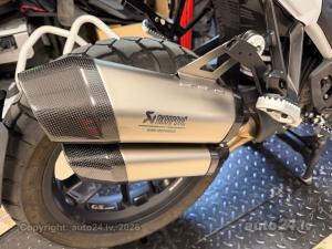 Black BMW R 1300GS 2024 in Tallinn, with an engine capacity of 1.30 L and mileage of 10 thousand km for 21000 €, photo 12 on AUTOMOTO.COM.LV