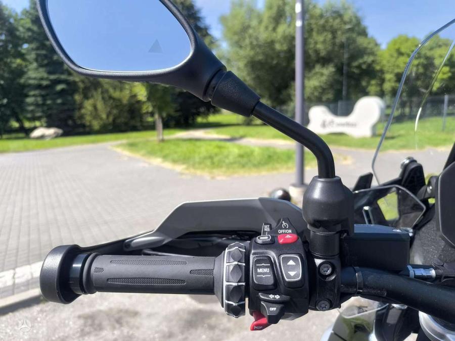 Melns BMW R 1300GS 2024 Panevēža, ar dzinēja tilpumu 1.30 L un nobraukumu 6 tūkst. km par 18171 €, foto 8 vietnē AUTOMOTO.COM.LV