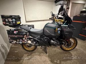 Black BMW R 1300GS 2025 in Tartu, with an engine capacity of 1.30 L and mileage of 15 thousand km for 25700 €, photo 4 on AUTOMOTO.COM.LV
