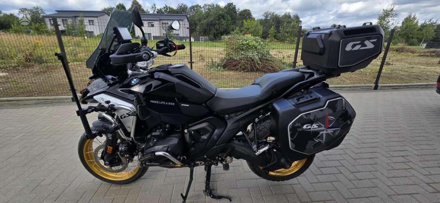 Черный БМВ R 1300GS 2025 в Вильнюс, объемом двигателя 1.30 л и пробегом 12 тыс. км за 23000 €, фото 3 на AUTOMOTO.COM.LV