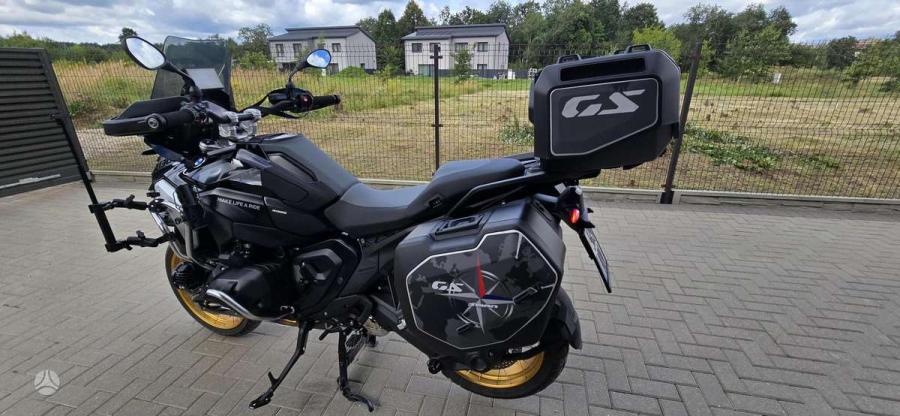 Черный БМВ R 1300GS 2025 в Вильнюс, объемом двигателя 1.30 л и пробегом 12 тыс. км за 23000 €, фото 5 на AUTOMOTO.COM.LV