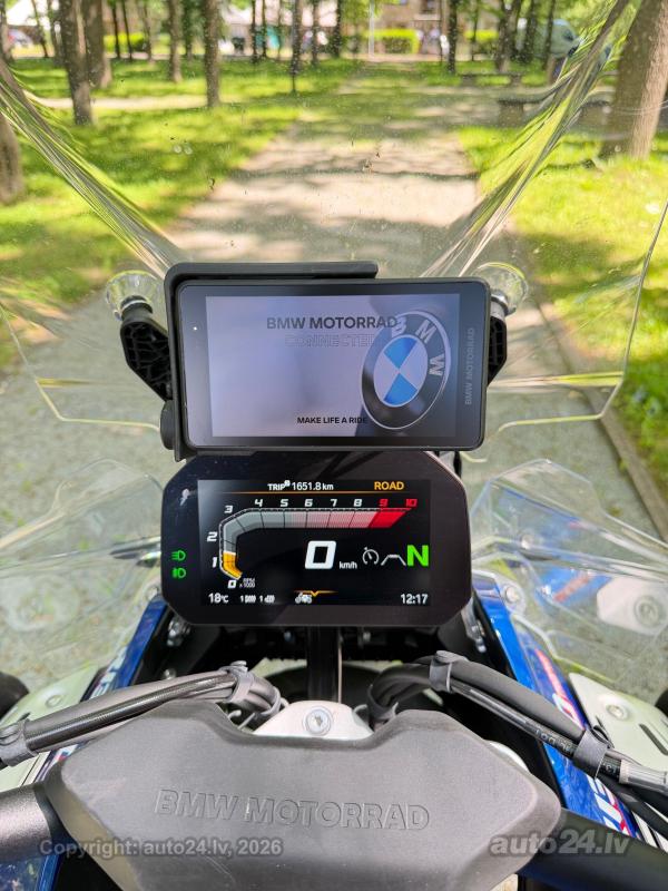 Zils BMW R 1300GS 2025 Tallina, ar dzinēja tilpumu 1.30 L un nobraukumu 2 tūkst. km par 28900 €, foto 5 vietnē AUTOMOTO.COM.LV
