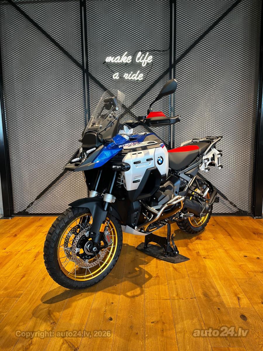 Zils BMW R 1300GS 2026 Tallina, ar dzinēja tilpumu 1.30 L un nobraukumu 1 tūkst. km par 24990 €, foto 1 vietnē AUTOMOTO.COM.LV