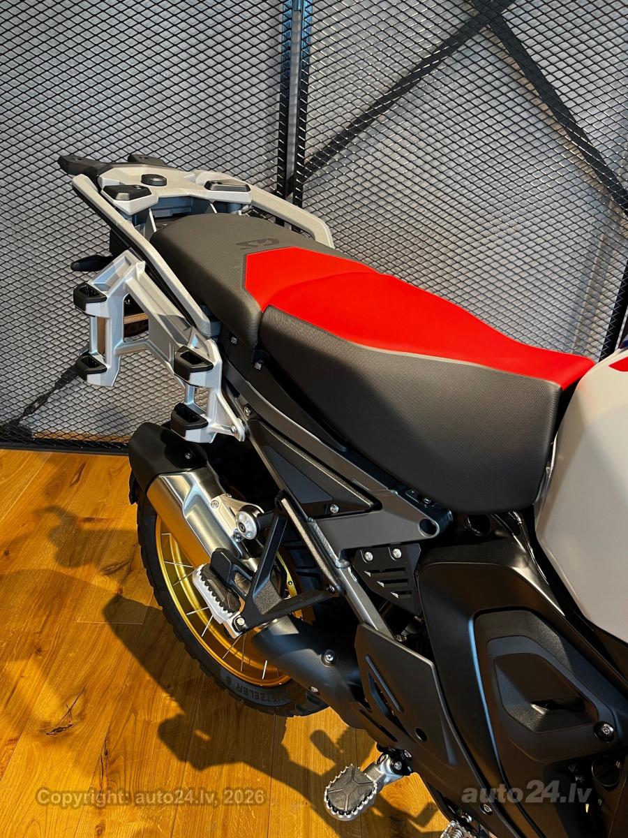 Zils BMW R 1300GS 2026 Tallina, ar dzinēja tilpumu 1.30 L un nobraukumu 1 tūkst. km par 24990 €, foto 7 vietnē AUTOMOTO.COM.LV