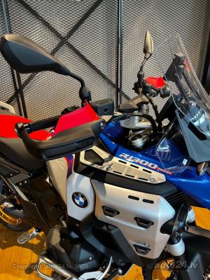 Zils BMW R 1300GS 2026 Tallina, ar dzinēja tilpumu 1.30 L un nobraukumu 1 tūkst. km par 24990 €, foto 8 vietnē AUTOMOTO.COM.LV