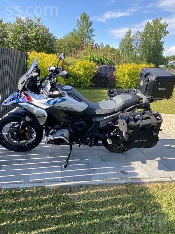 BMW R 1300GS 2023 Rīga, ar dzinēja tilpumu 1.30 L un nobraukumu 0 tūkst. km par 21700 €, foto 2 vietnē AUTOMOTO.COM.LV
