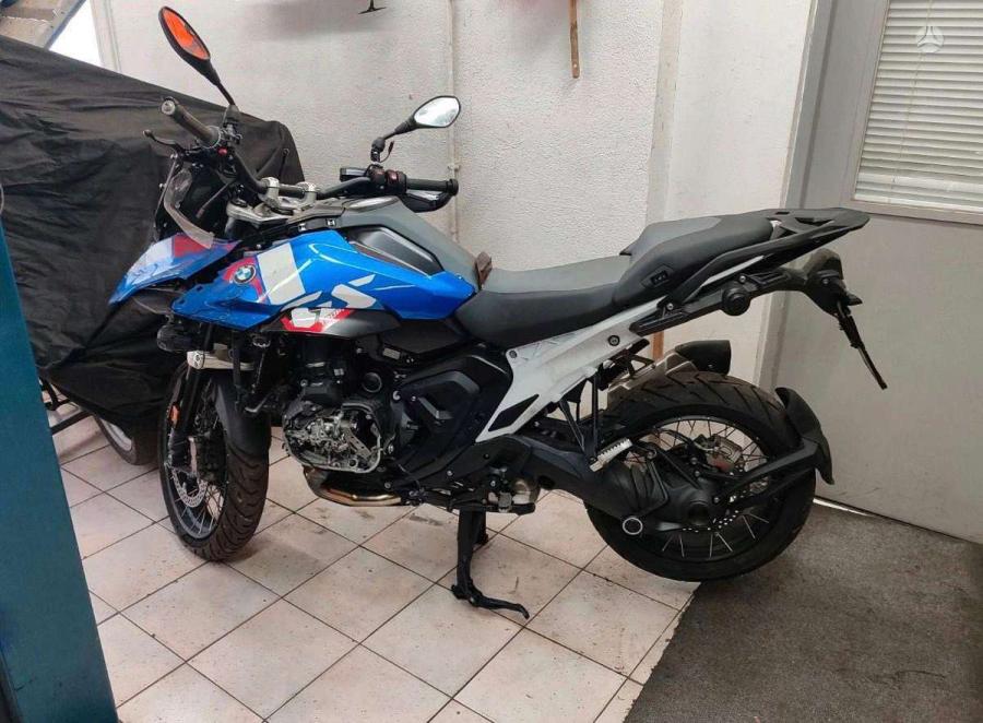 BMW R 1300GS 2024 Tauragė, ar dzinēja tilpumu 1.30 L un nobraukumu 3 tūkst. km par 12800 €, foto 3 vietnē AUTOMOTO.COM.LV