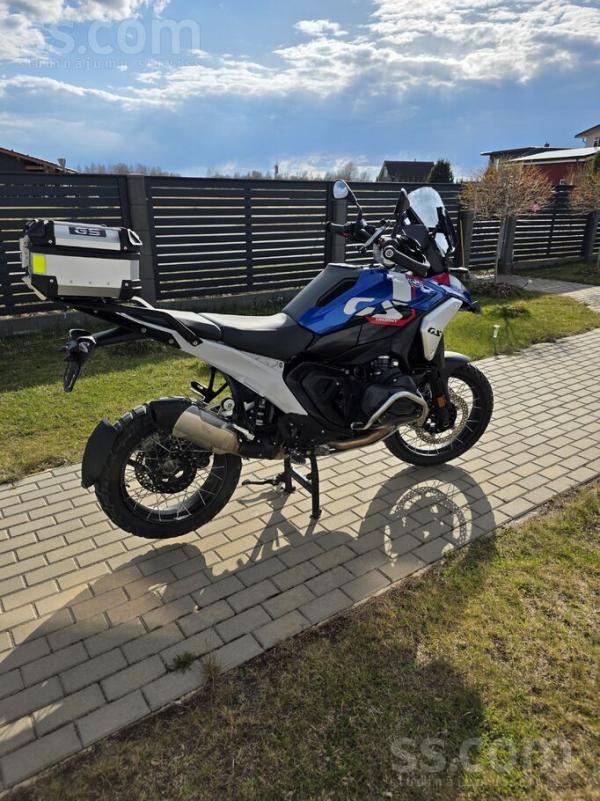 БМВ R 1300GS 2024 в Рига, объемом двигателя 1.30 л и пробегом 0 тыс. км за 19500 €, фото 1 на AUTOMOTO.COM.LV