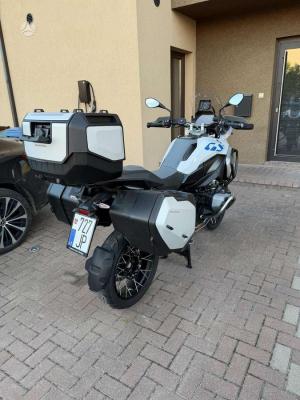 BMW R 1300GS 2024 in Kaunas, with an engine capacity of 1.30 L and mileage of 17 thousand km for 17500 €, photo 5 on AUTOMOTO.COM.LV