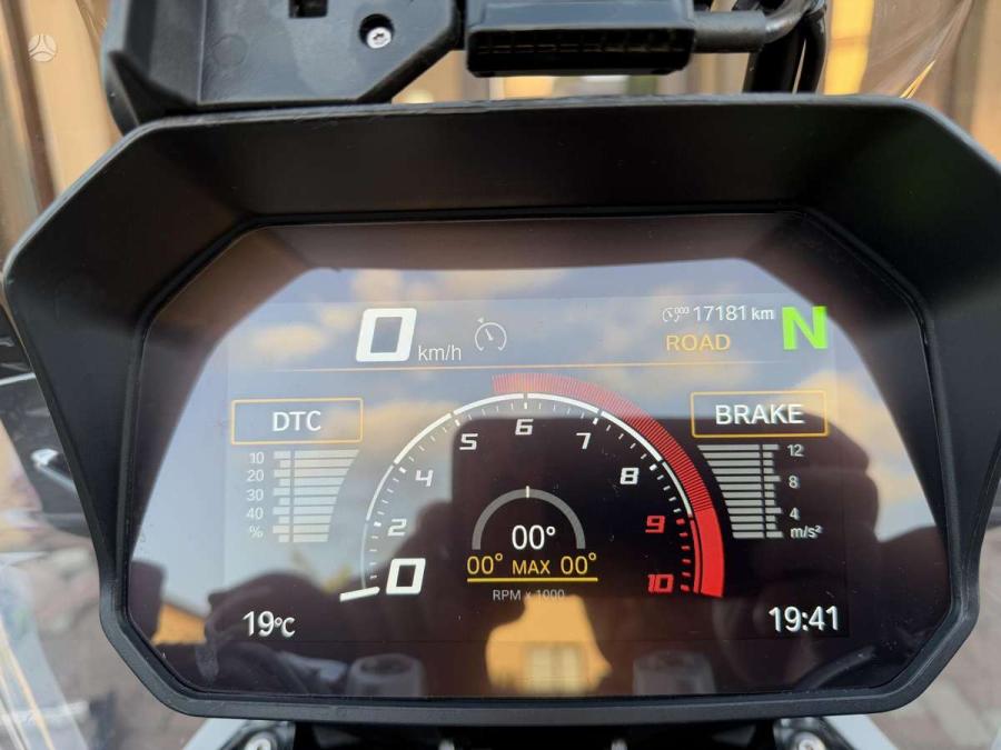 BMW R 1300GS 2024 in Kaunas, with an engine capacity of 1.30 L and mileage of 17 thousand km for 17500 €, photo 7 on AUTOMOTO.COM.LV