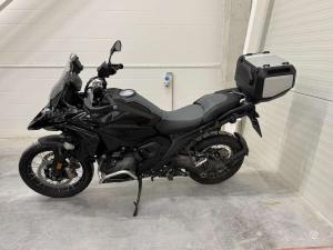 BMW R 1300GS 2025 in Klaipeda, with an engine capacity of 1.30 L and mileage of 800 thousand km for 24000 €, photo 4 on AUTOMOTO.COM.LV