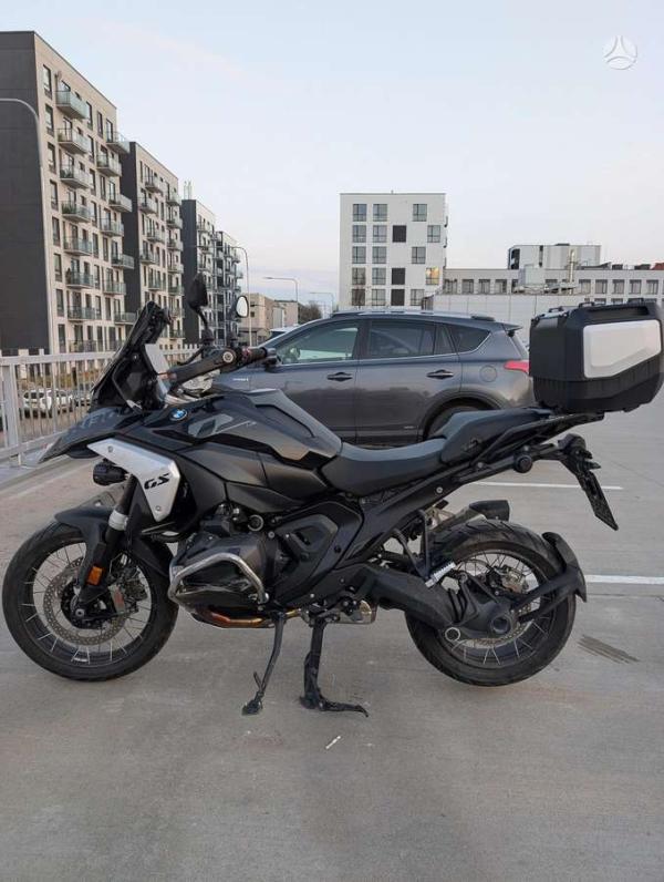 БМВ R 1300GS 2025 в Вильнюс, объемом двигателя 1.30 л и пробегом 5 тыс. км за 22250 €, фото 2 на AUTOMOTO.COM.LV