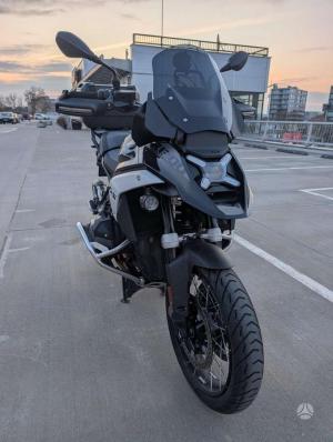 BMW R 1300GS 2025 in Vilnius, with an engine capacity of 1.30 L and mileage of 5 thousand km for 22250 €, photo 4 on AUTOMOTO.COM.LV