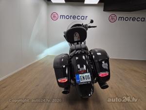 Black BMW R 18 2023 in Tallinn, with an engine capacity of 1.80 L and mileage of 3 thousand km for 21990 €, photo 7 on AUTOMOTO.COM.LV