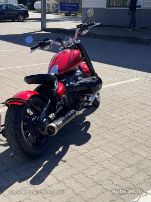 Red BMW R 18 2023 in Vilnius, with an engine capacity of 0.00 L and mileage of 4 thousand km for 10999 €, photo 5 on AUTOMOTO.COM.LV