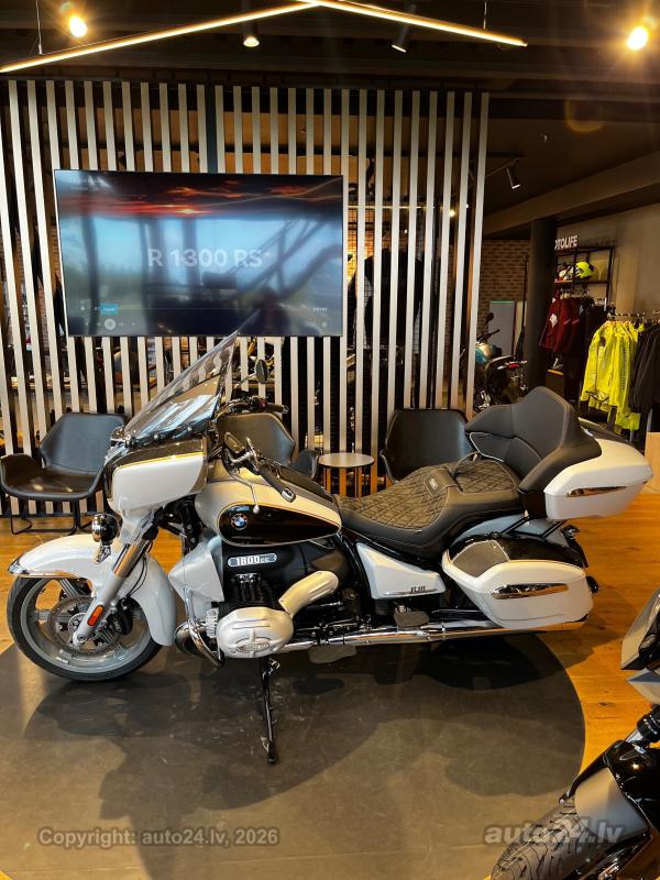White BMW R 18 2024 in Tallinn, with an engine capacity of 1.80 L and mileage of 1 thousand km for 23990 €, photo 4 on AUTOMOTO.COM.LV