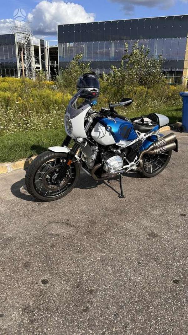 BMW R nineT 2022 in Vilnius on AUTOMOTO.COM.LV Blue BMW R nineT 2022 in Vilnius, with an engine capacity of 1.20 L and mileage of 8 thousand km for 9800 €, photo 4 on AUTOMOTO.COM.LV