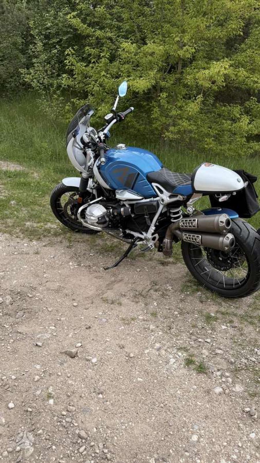 Синий БМВ R nineT 2022 в Вильнюс, объемом двигателя 1.20 л и пробегом 8 тыс. км за 9800 €, фото 7 на AUTOMOTO.COM.LV