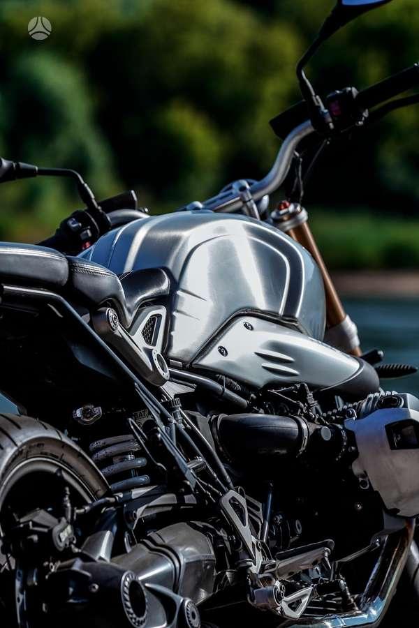 Grey BMW R nineT 2017 in Vilnius, with an engine capacity of 1.17 L and mileage of 25 thousand km for 7900 €, photo 4 on AUTOMOTO.COM.LV