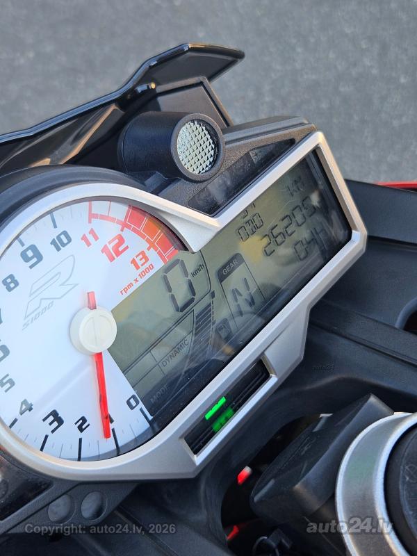Black BMW S 1000R 2014 in Tallinn, with an engine capacity of 1.00 L and mileage of 26 thousand km for 6300 €, photo 7 on AUTOMOTO.COM.LV