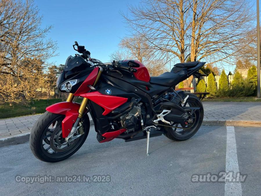 Black BMW S 1000R 2017 in Tallinn, with an engine capacity of 1.00 L and mileage of 37 thousand km for 8500 €, photo 1 on AUTOMOTO.COM.LV