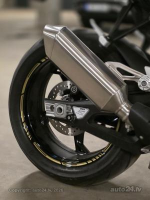 Черный БМВ S 1000R 2024 в Таллин, объемом двигателя 1.00 л и пробегом 9 тыс. км за 14750 €, фото 8 на AUTOMOTO.COM.LV