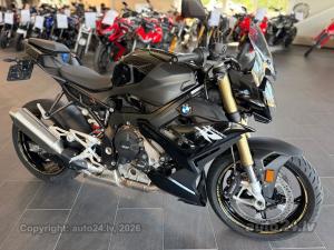 Black BMW S 1000R 2024 in Tallinn, with an engine capacity of 1.00 L and mileage of 8 thousand km for 14990 €, photo  on AUTOMOTO.COM.LV