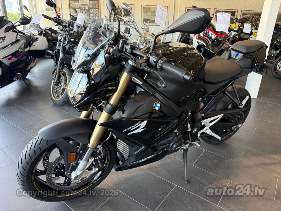 Melns BMW S 1000R 2024 Tallina, ar dzinēja tilpumu 1.00 L un nobraukumu 8 tūkst. km par 14990 €, foto 12 vietnē AUTOMOTO.COM.LV
