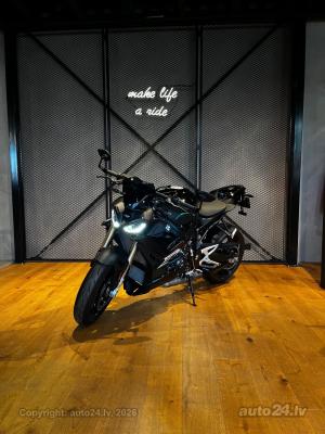 Black BMW S 1000R 2026 in Tallinn, with an engine capacity of 1.00 L and mileage of 0 thousand km for 15450 €, photo 6 on AUTOMOTO.COM.LV