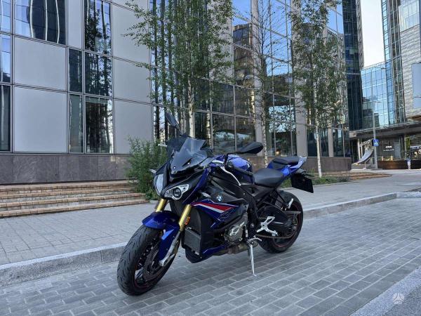 Zils BMW S 1000R 2020 Viļņa, ar dzinēja tilpumu 1.00 L un nobraukumu 35 tūkst. km par 8500 €, foto 1 vietnē AUTOMOTO.COM.LV