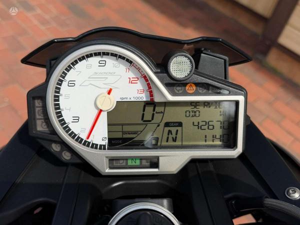 Серый БМВ S 1000R 2017 в Друскининкай, объемом двигателя 1.00 л и пробегом 43 тыс. км за 7450 €, фото 7 на AUTOMOTO.COM.LV