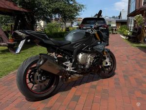 Pelēks BMW S 1000R 2017 Druskininkai, ar dzinēja tilpumu 1.00 L un nobraukumu 43 tūkst. km par 7450 €, foto 12 vietnē AUTOMOTO.COM.LV