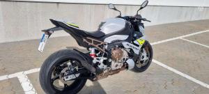 Grey BMW S 1000R 2022 in Vilnius, with an engine capacity of 1.00 L and mileage of 30 thousand km for 10500 €, photo 7 on AUTOMOTO.COM.LV