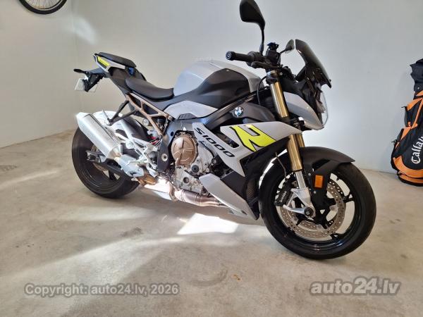 Grey BMW S 1000R 2022 in Tallinn, with an engine capacity of 1.00 L and mileage of 10 thousand km for 14900 €, photo 2 on AUTOMOTO.COM.LV