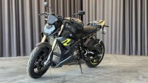 Grey BMW S 1000R 2023 in Marijampole, with an engine capacity of 1.00 L and mileage of 3 thousand km for 11250 €, photo 3 on AUTOMOTO.COM.LV