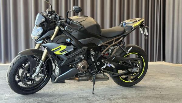 Pelēks BMW S 1000R 2023 Marijampole, ar dzinēja tilpumu 1.00 L un nobraukumu 3 tūkst. km par 11250 €, foto 6 vietnē AUTOMOTO.COM.LV