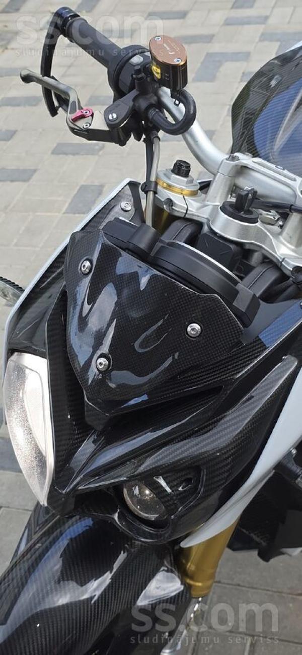 BMW S 1000R 2014 in Liepaja, with an engine capacity of 1.00 L and mileage of 0 thousand km for 9500 €, photo 7 on AUTOMOTO.COM.LV