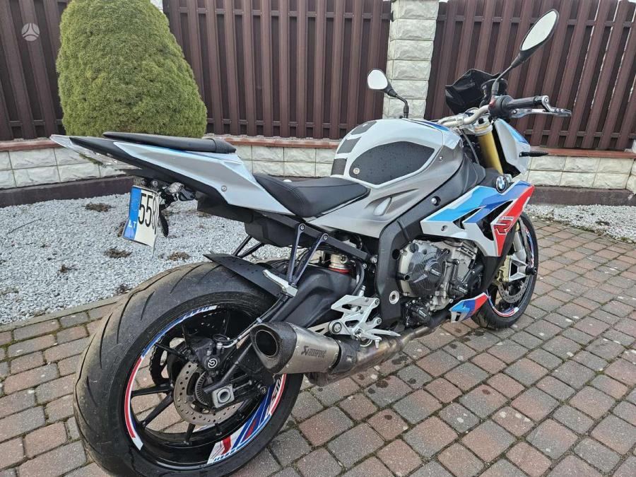 BMW S 1000R 2014 Kauņa, ar dzinēja tilpumu 1.00 L un nobraukumu 23 tūkst. km par 7777 €, foto 5 vietnē AUTOMOTO.COM.LV