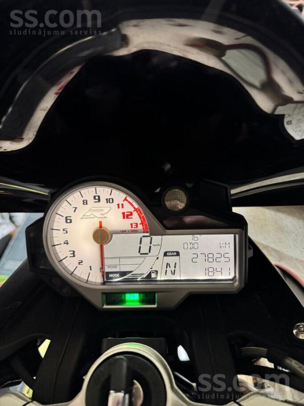 BMW S 1000R 2014 in Riga, with an engine capacity of 1.00 L and mileage of 0 thousand km for 6800 €, photo 4 on AUTOMOTO.COM.LV